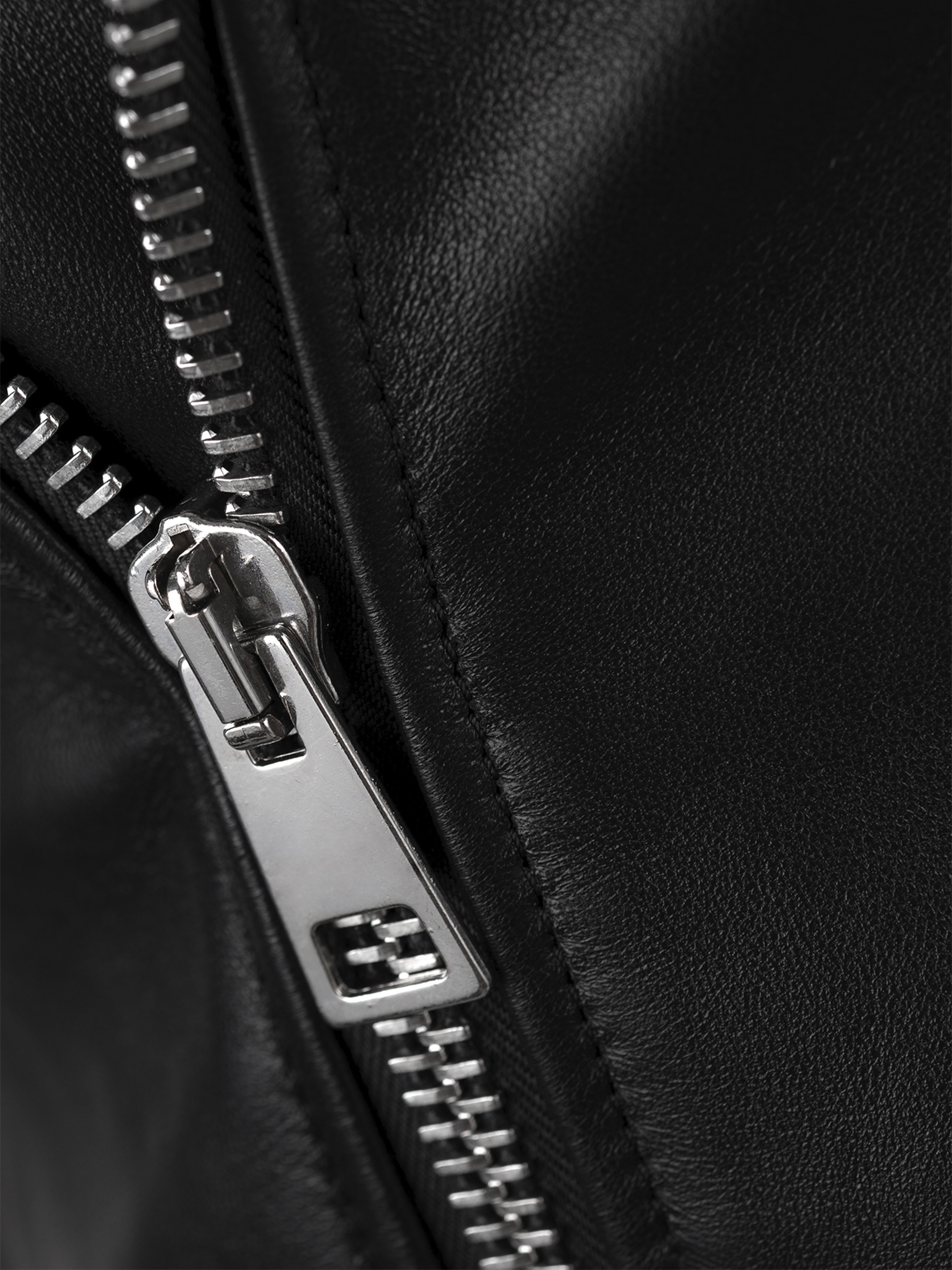 Jackets : ZIPPER JACKET (JACKETS) by www.manokhi.com